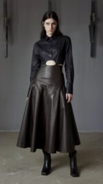 18 Best Dark Feminine Style Ideas for an Empowered Look - The Product Guide