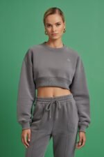 16 Best Spring Outfit Ideas for School - The Product Guide