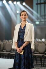 15 Stylish Conference Outfits for Women That Mean Business - The ...