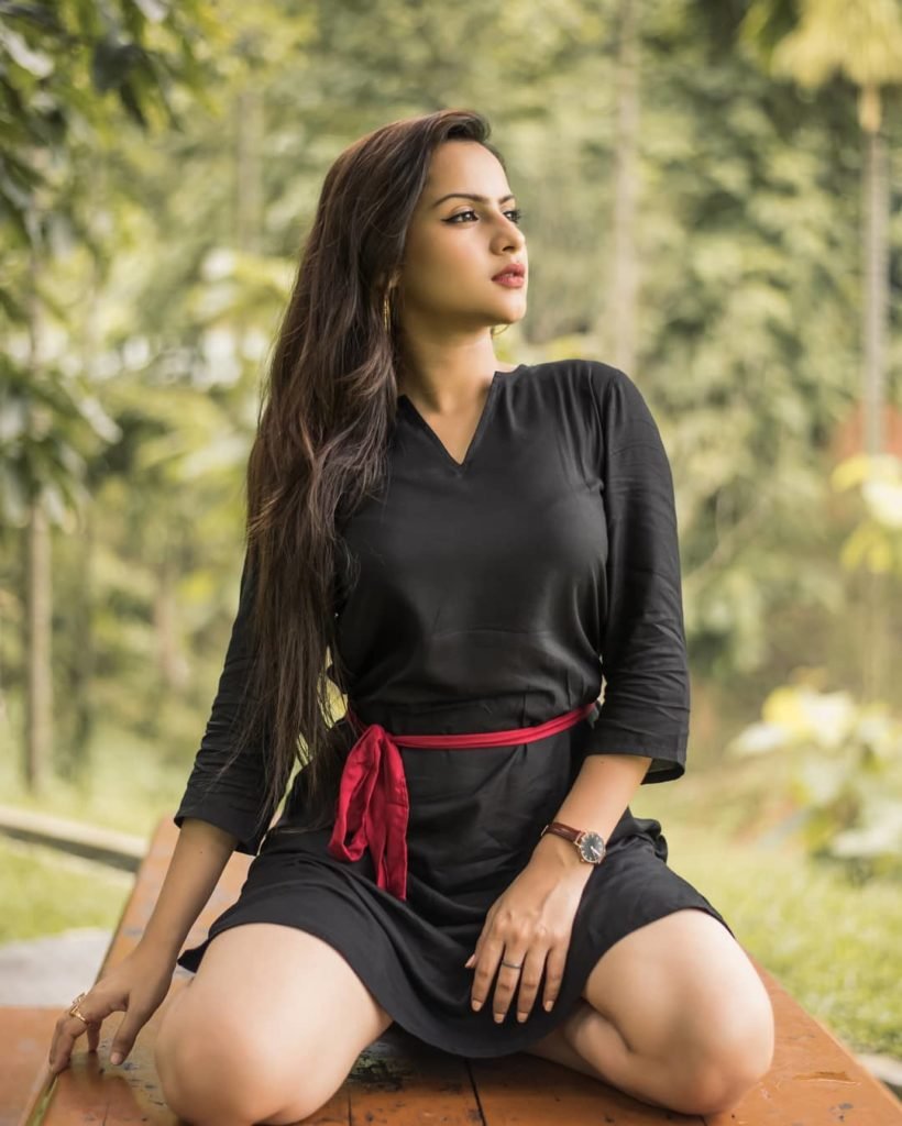 Himakshi Kalita : Lesser Known Facts About Our Instagram Queen ...